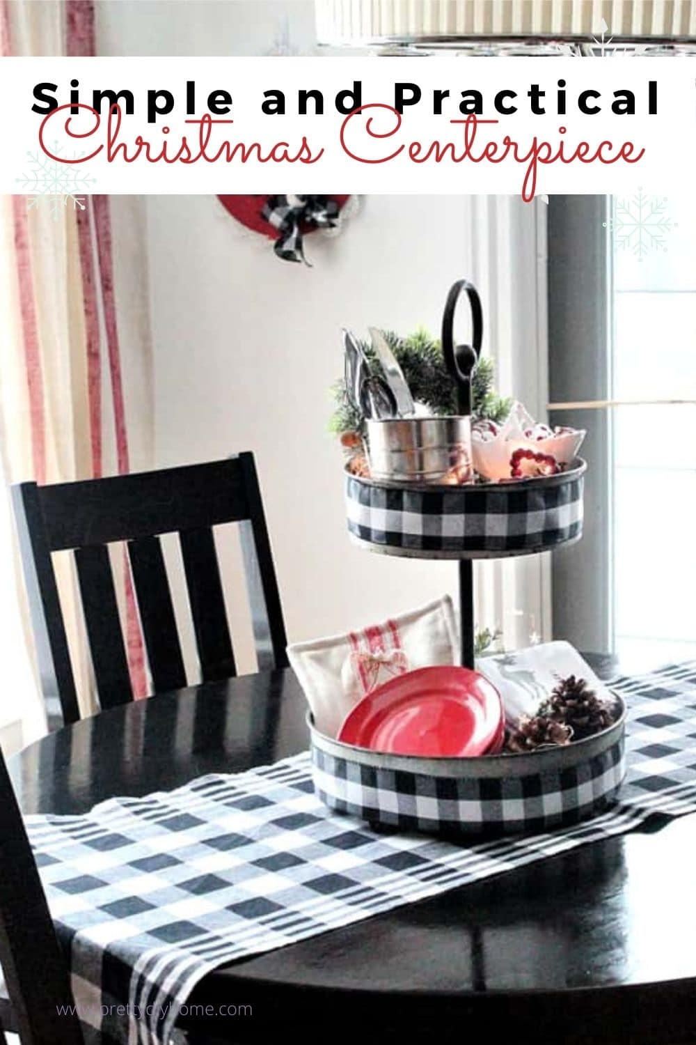 DIY Christmas Centerpiece for a Kitchen Table