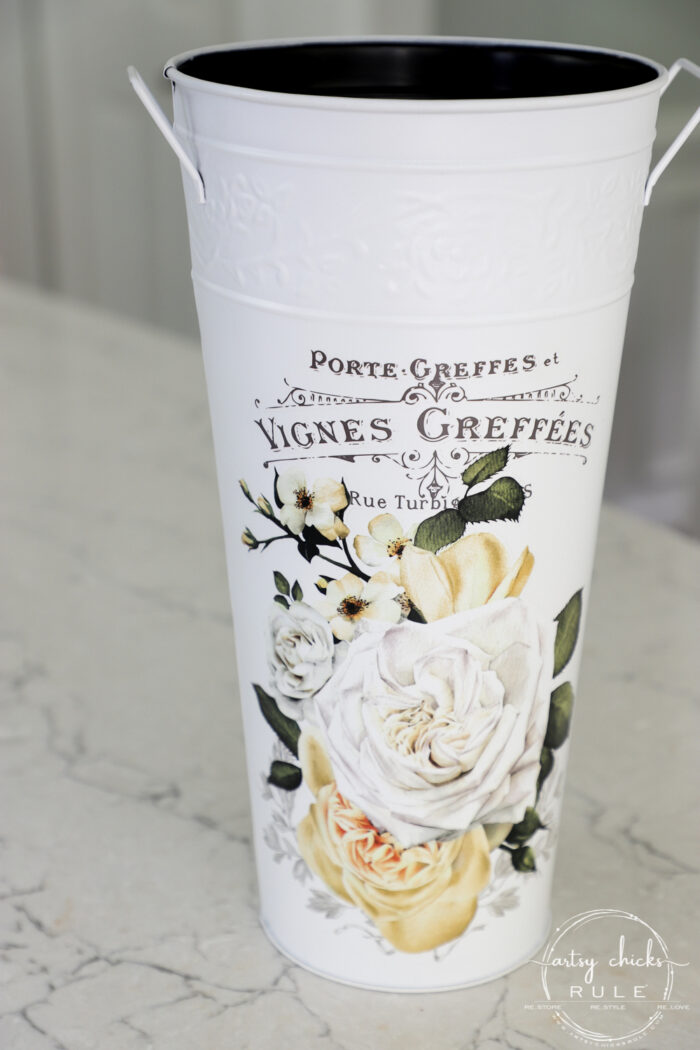 Farmhouse DIY Bucket Makeover - Pretty DIY Home